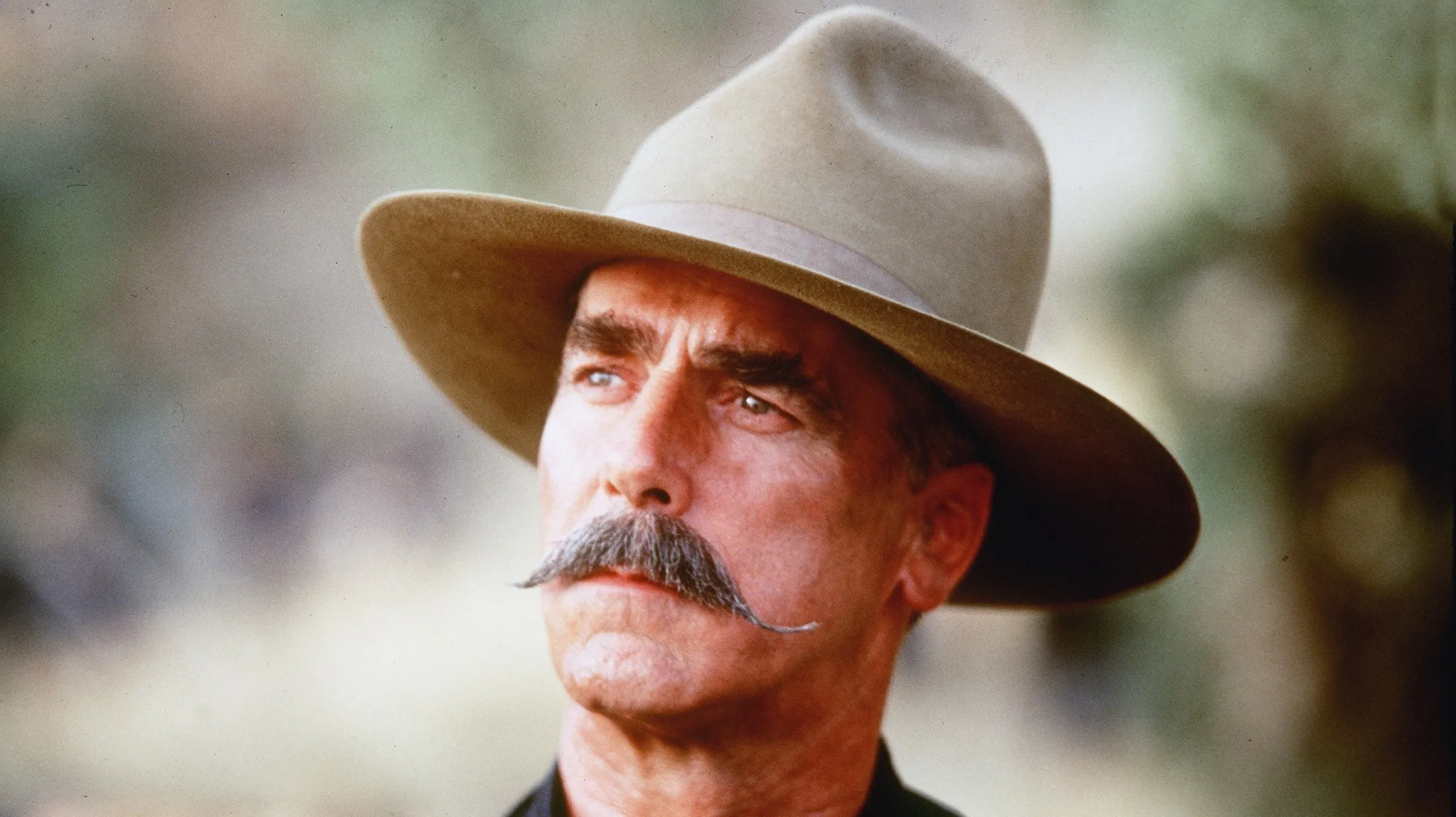 Sam Elliott mantém presença no faroeste há sete décadas e volta à TV em ...